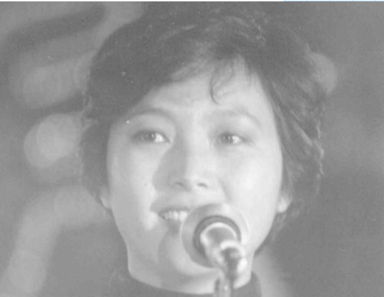 The former "CCTV host" Du Xian, married the movie emperor for many ...