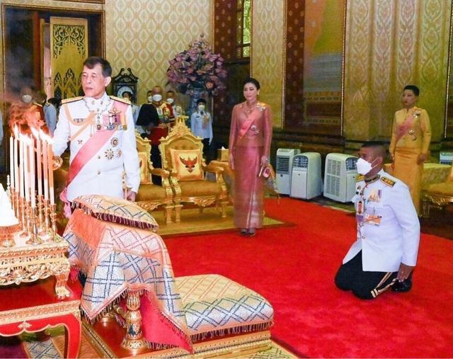 Sutida won in a pink dress!The sweet interaction with the king of ...