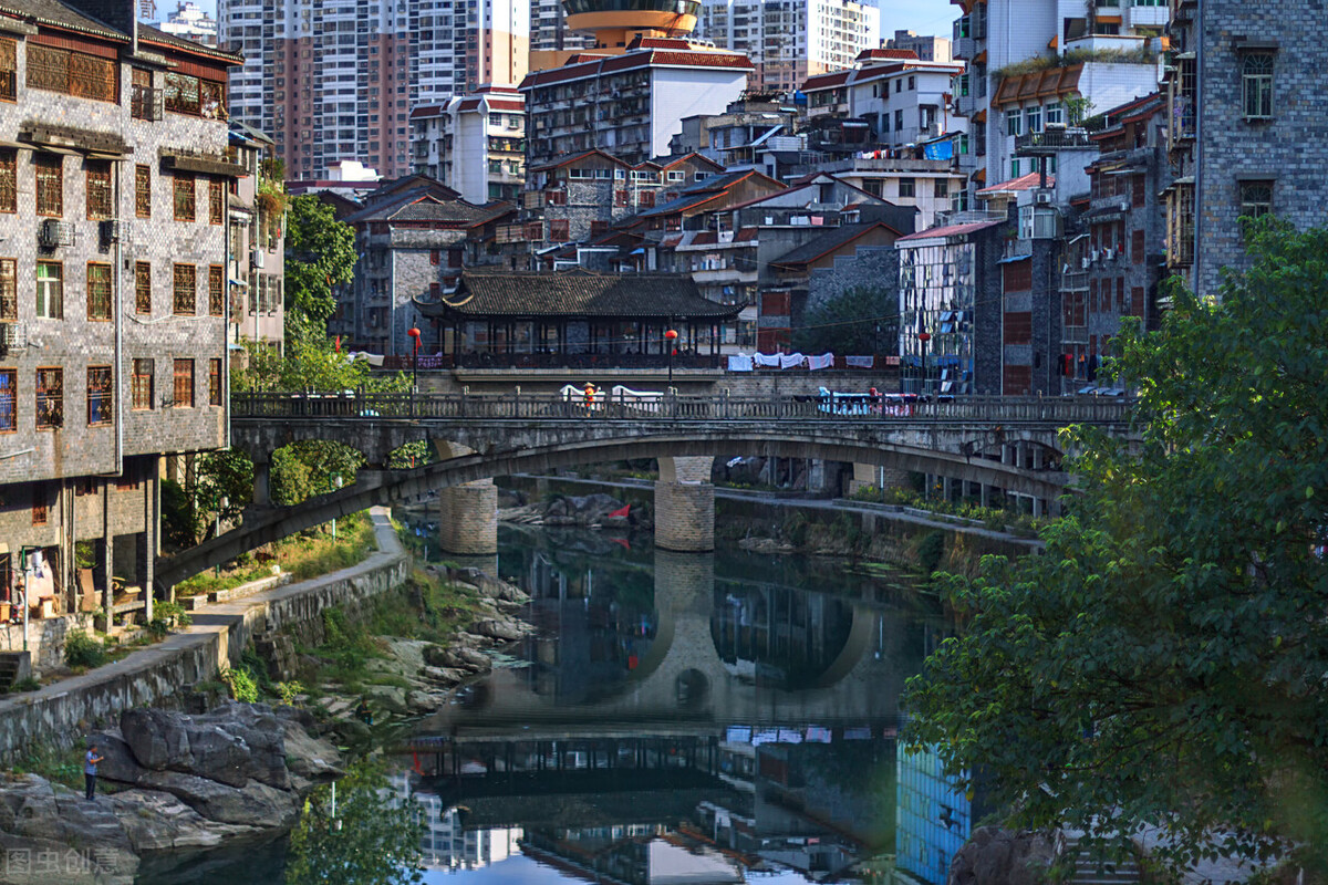 Why should the country vigorously develop Jishou City, Hunan Province ...