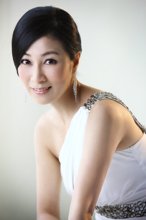 Fang Wenlin, she is still beautiful after retiring for many years, she ...