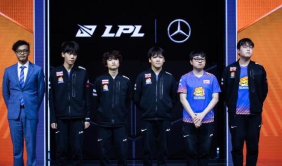 SN戰隊人均韓服王者 LPL夏季賽SN將強勢回歸 - 資訊咖