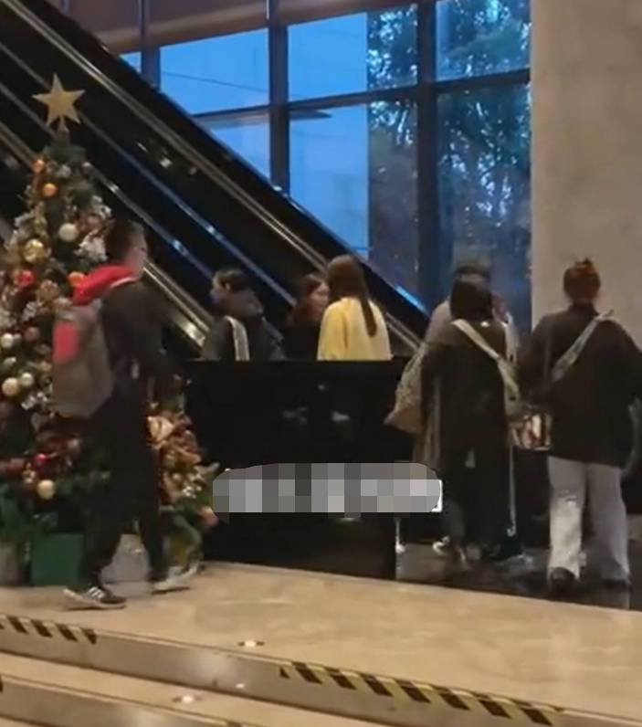 Zhang Junning suspected of a conflict with passers-by, the other party ...