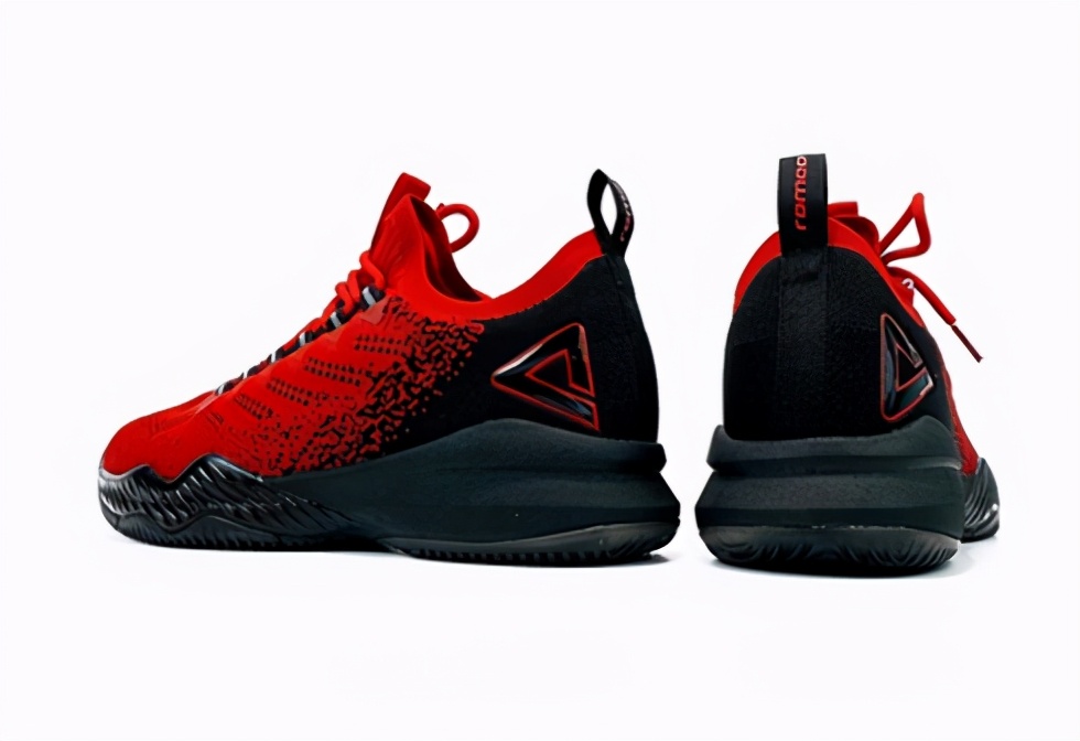 Peak exposes Terence's second signature boot, TR7 II!How is this design ...