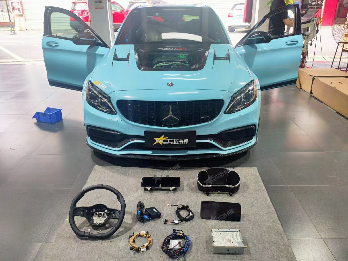 Mercedes-Benz C63 AMG changes new LCD instrument, high-equipped host ...