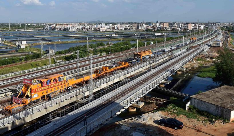 The high-speed rail around the island in Hainan has a total distance of ...
