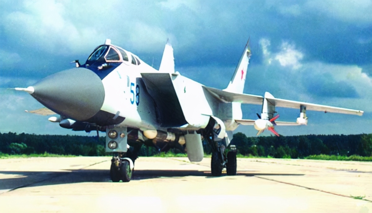 Russia develops a new generation of heavy interceptor MiG-41 to replace ...