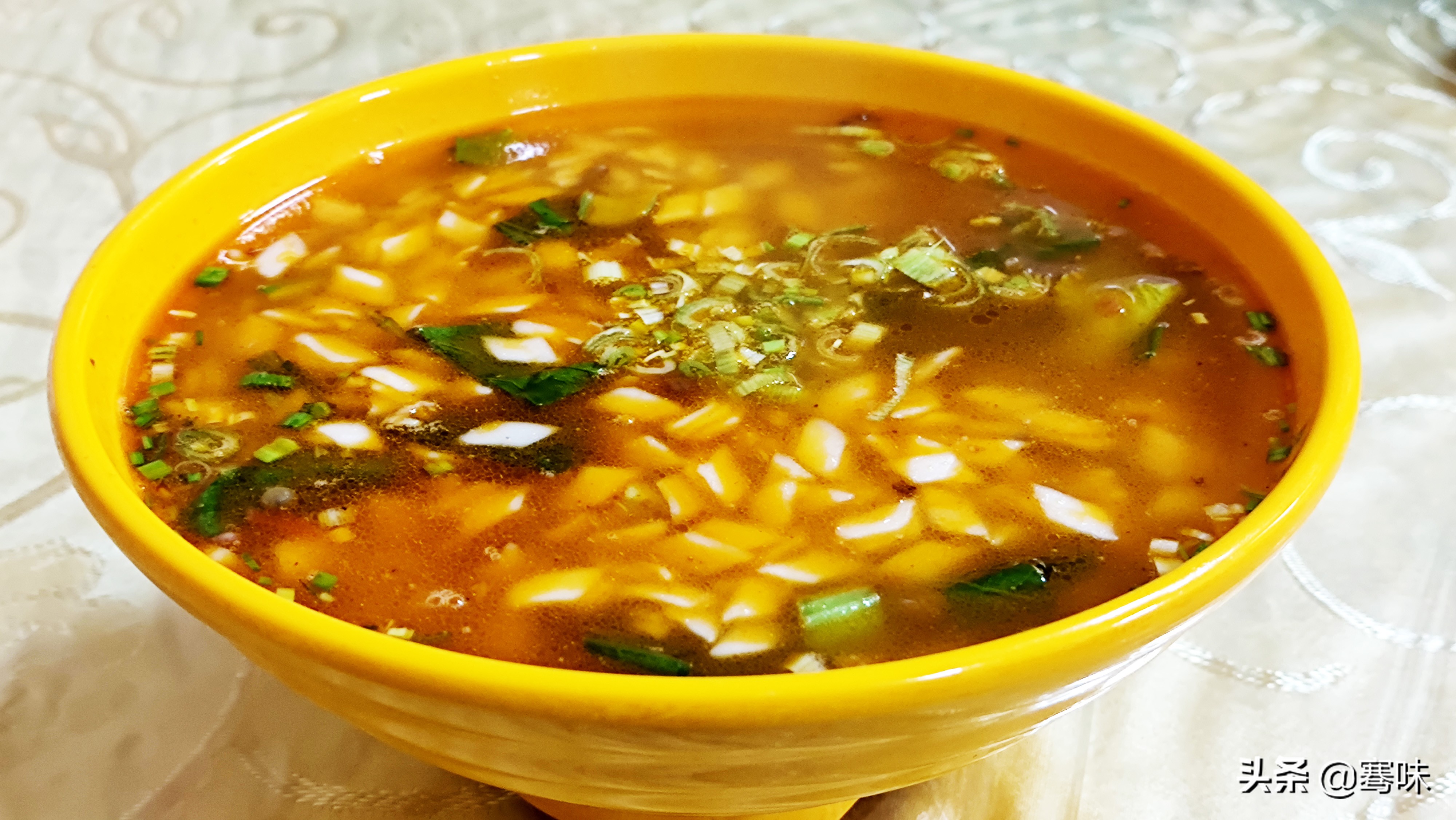 Records of Xinjiang Food: Hami's Lentil Noodle Flag - iNEWS