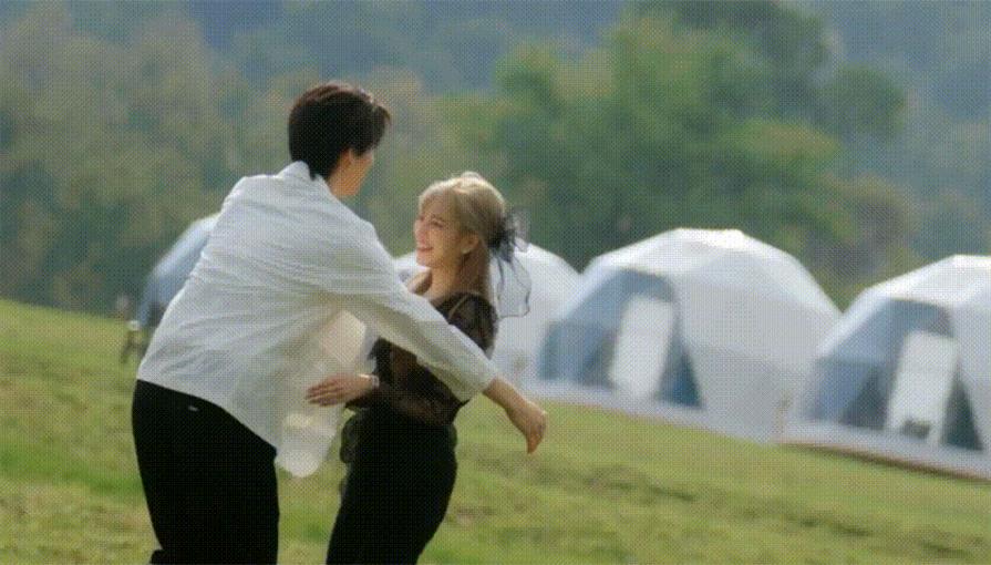 The ending of "Daughters' Love", Zhou Yangqing and Chen Ruifeng rushed ...