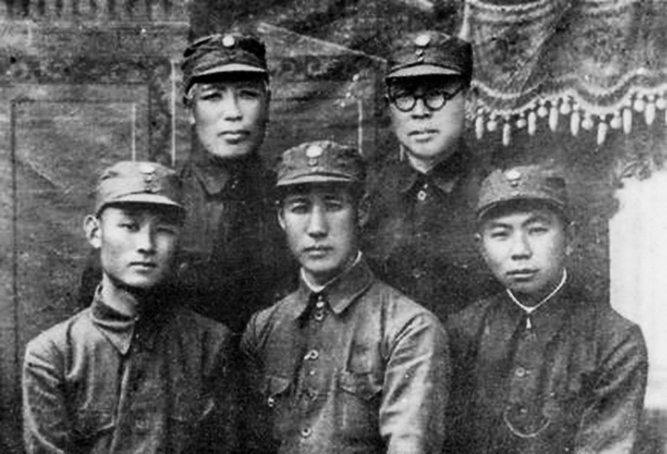 General Xu Shiyou is also the founder of the People's Navy-the first ...