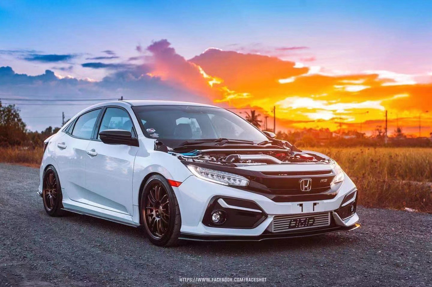 Regain Honda Spirit? Two-style Civic FK7 modified case - iNEWS