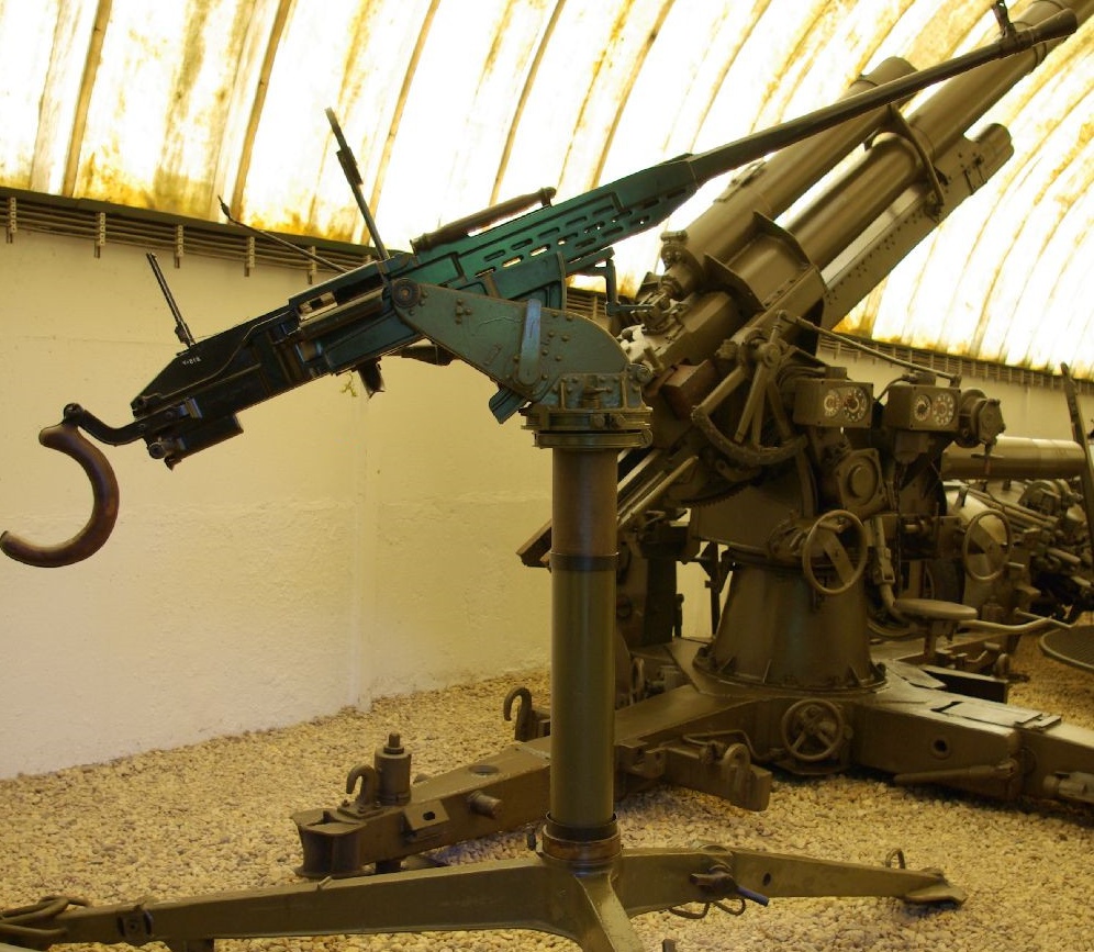 It's a pity not to lose "Old Godmother" — Czechoslovak ZB60 heavy ...