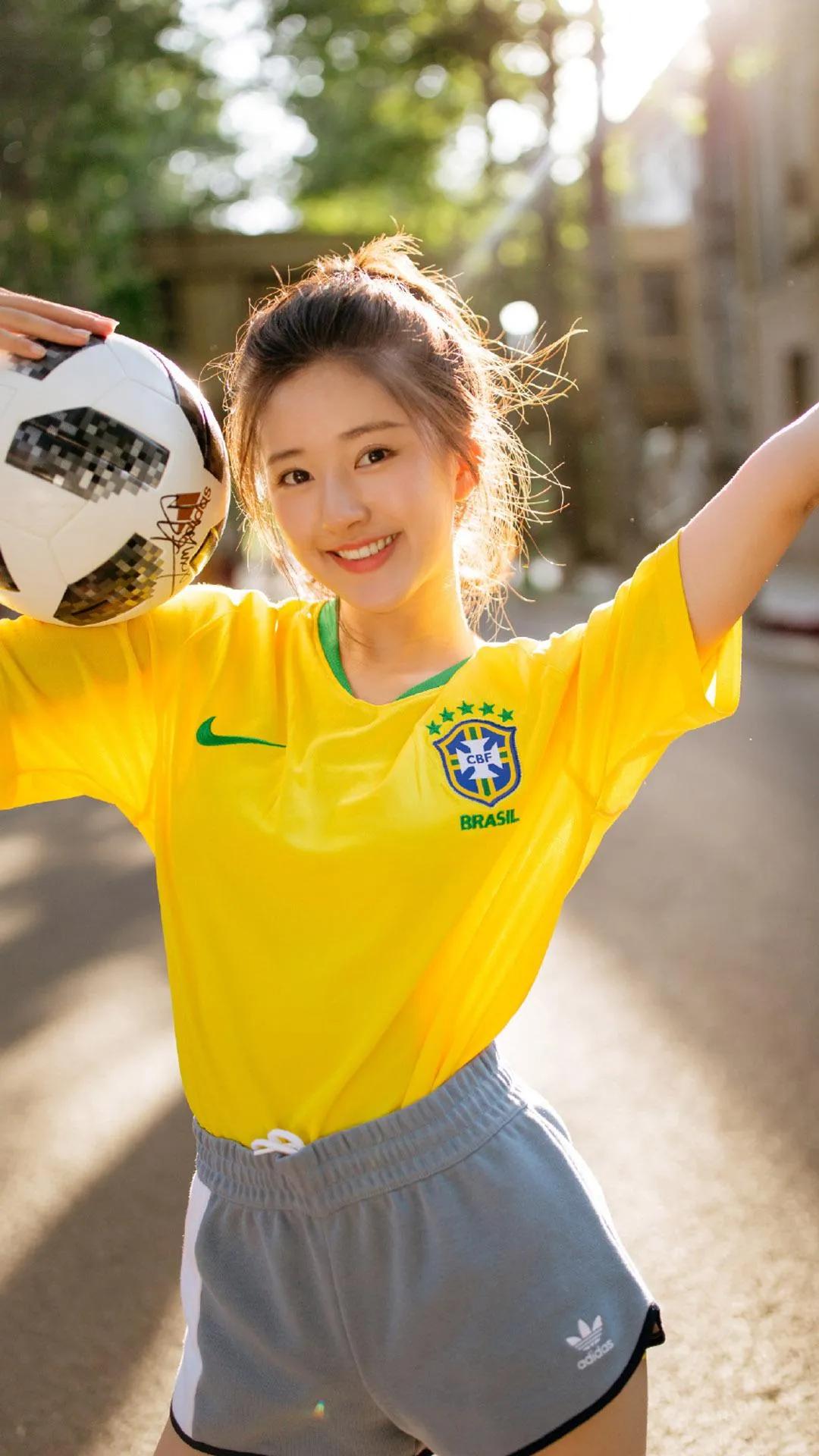 Zhao Lusi will become the next Ju Jingyi? - iNEWS