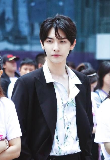 Wang Ruichang is exposed to the new drama "You Are the Sweet I Can't ...