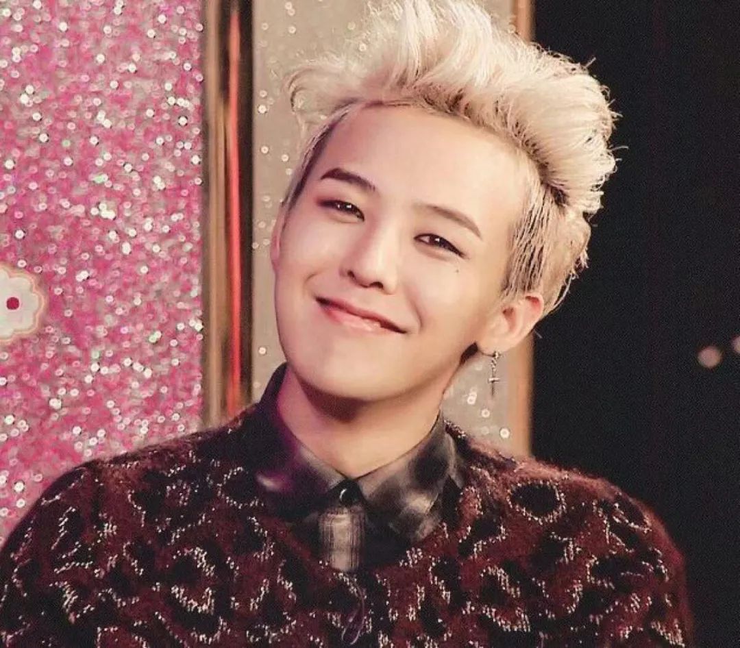 Quan Zhilong and his little daisy - iNEWS