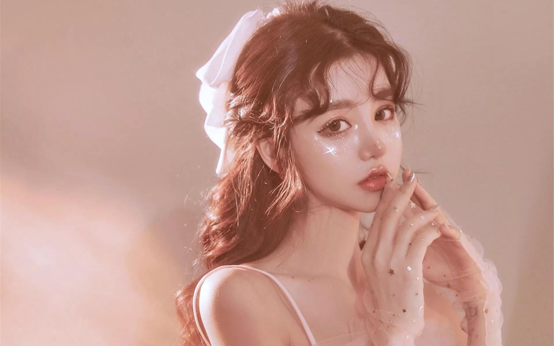 Look at the psychology from the movement of the chin - iNEWS