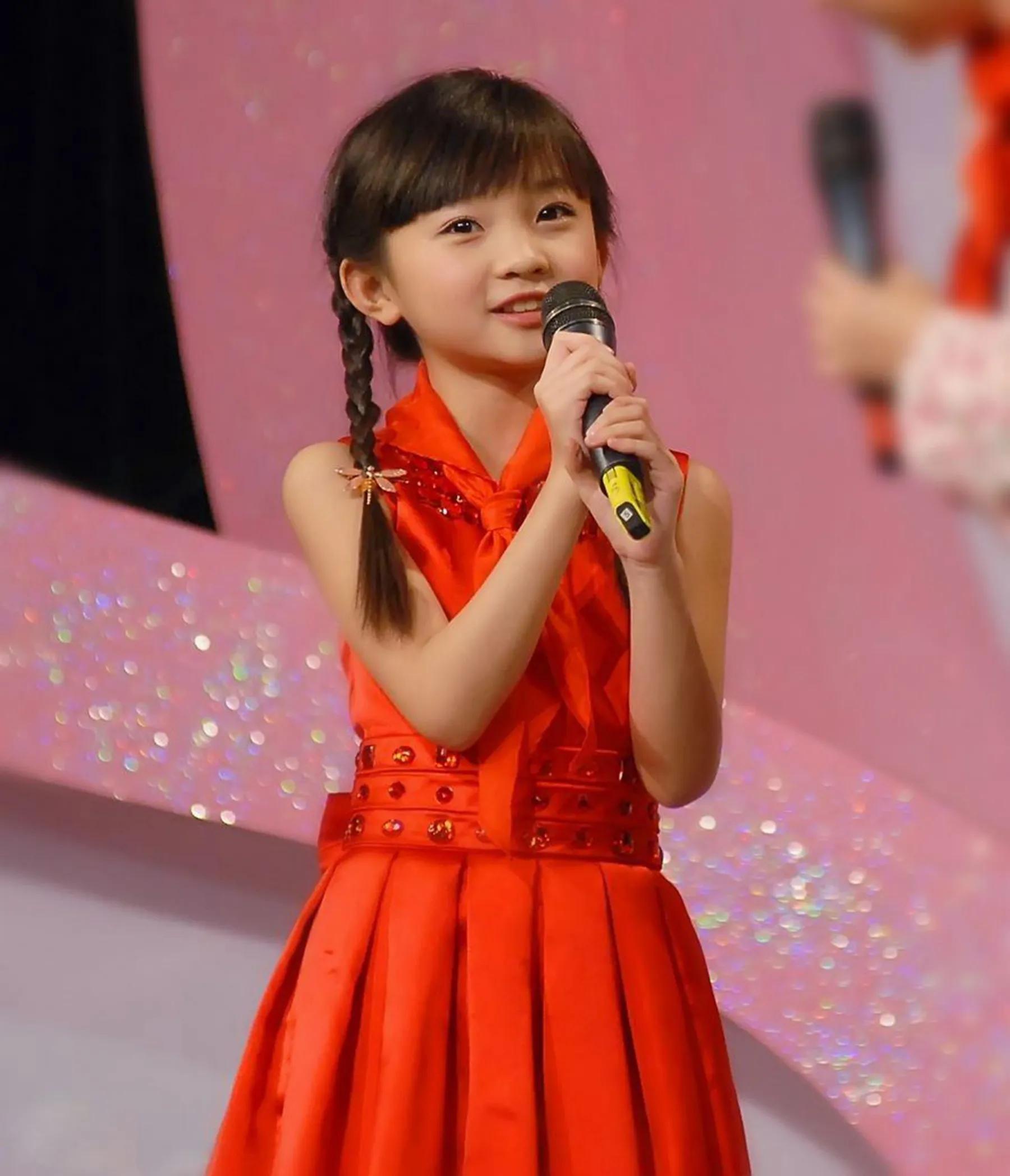 Remember Lin Miaoke, who "singed" at the Olympics?What happened to her ...