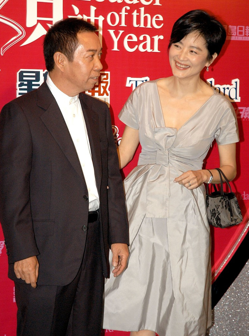 Brigitte Lin's three daughters sold Esprit's shares and cashed out ...