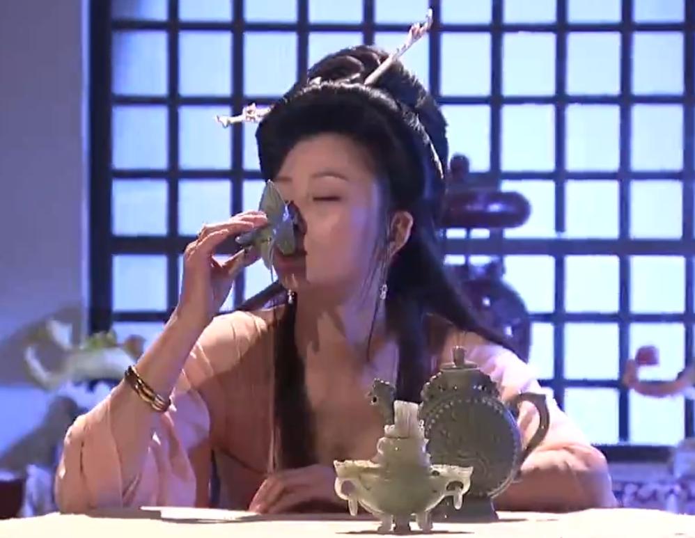 The 5 version of "Drunken Concubine", some are charming and moving ...