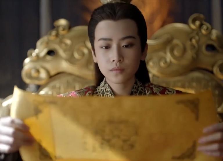 Do you remember Zhan Doudou in "Celebrating More Than Years"?Changed ...