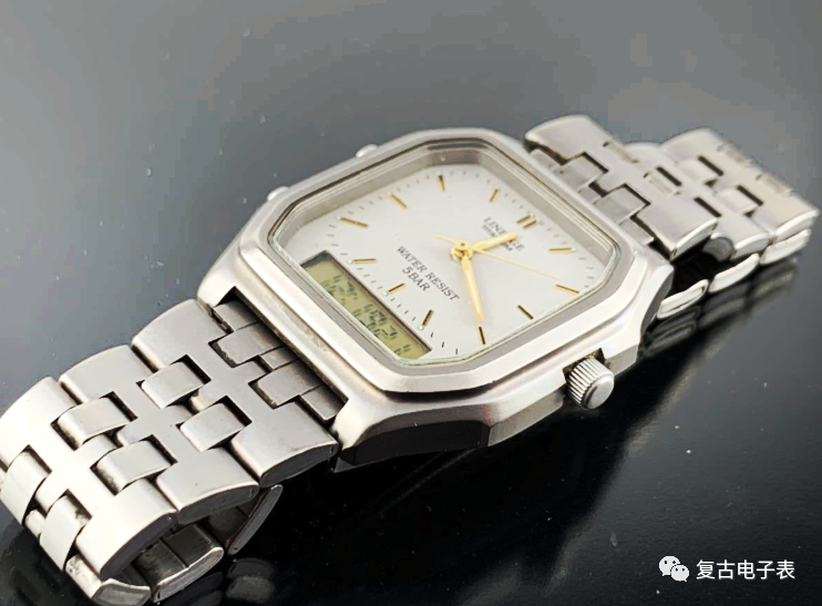 Casio's early dual display LINEAGE-all titanium CASIO LIN154 - iNEWS