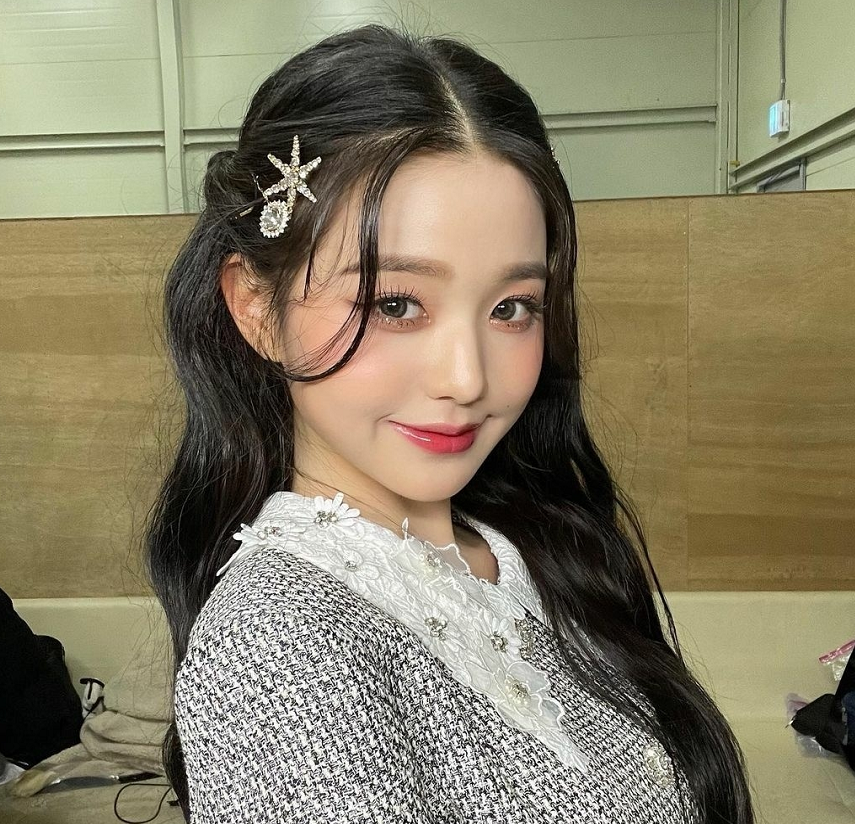 The female idol "photo killer", Zhang Yuanying and Liu Zhimin, are ...