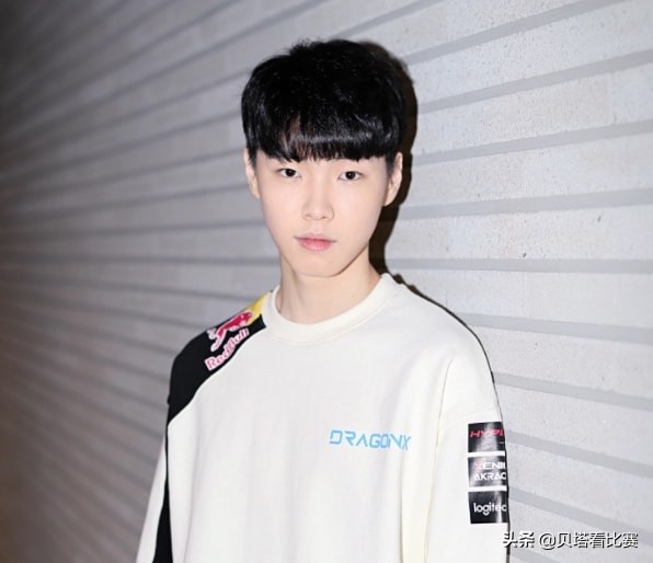 The Korean Internet hotly talks about being afraid of Chovy going to ...