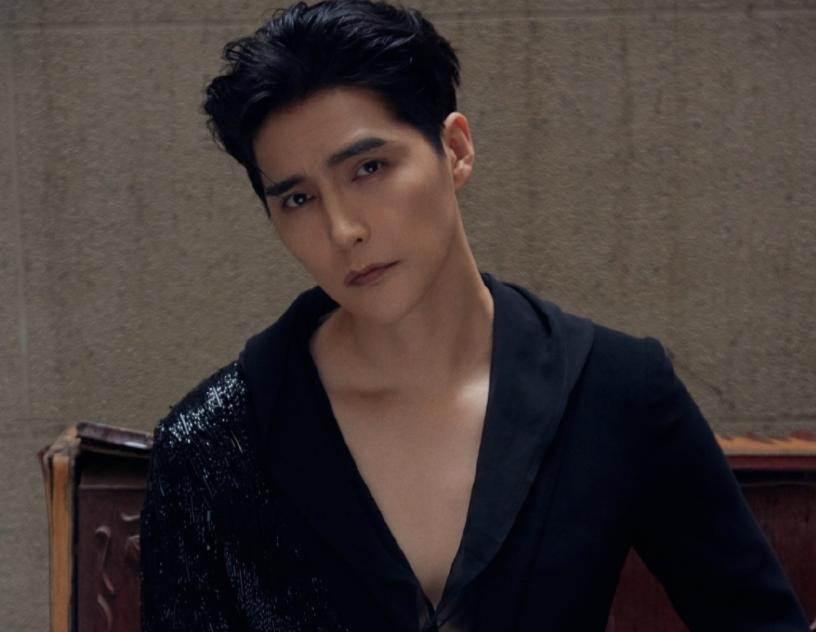 The actor was half picked up?Er Dong rises until his blood pressure ...