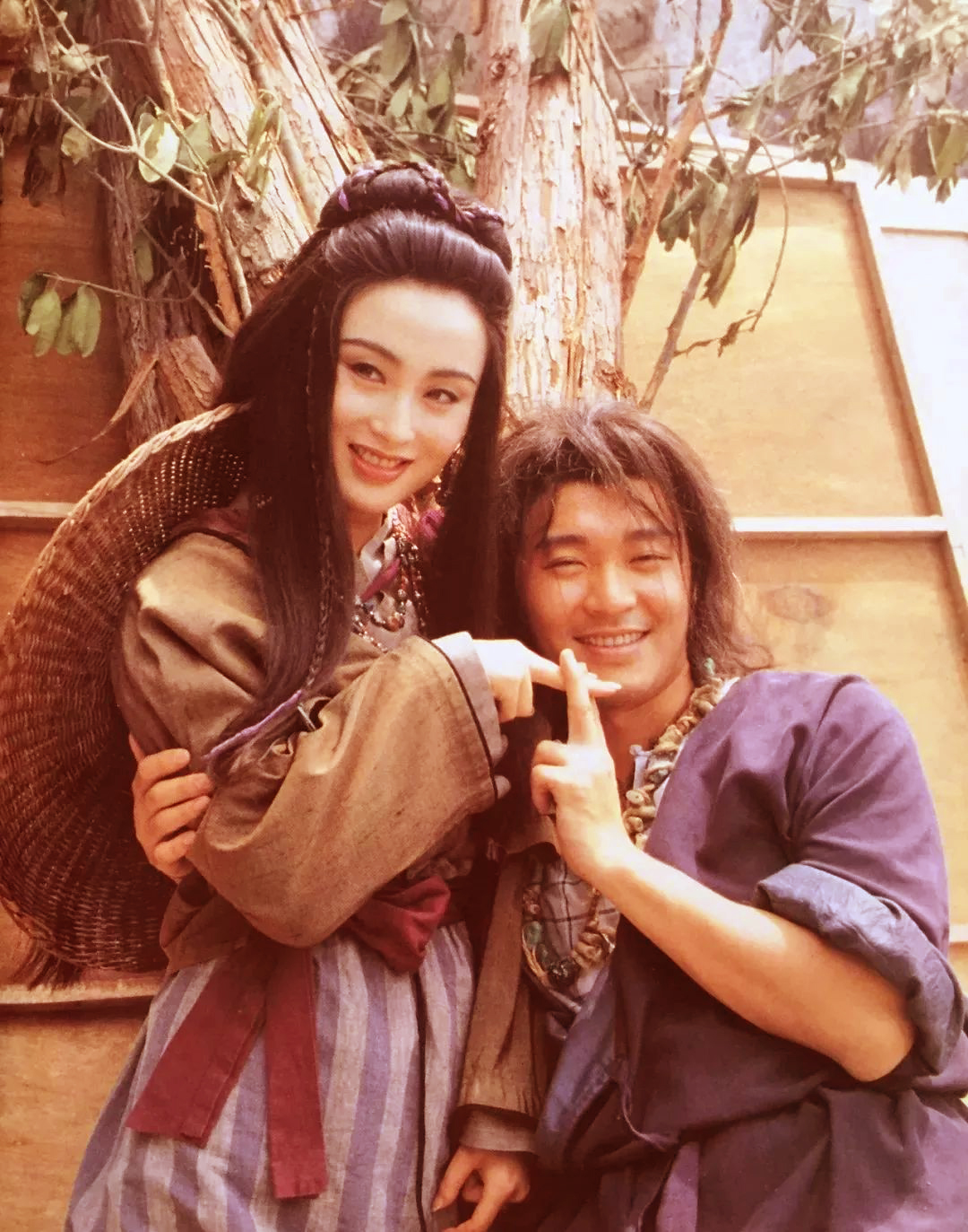 Famous actress Zhang Min: A rough love journey, 45 years old married a ...