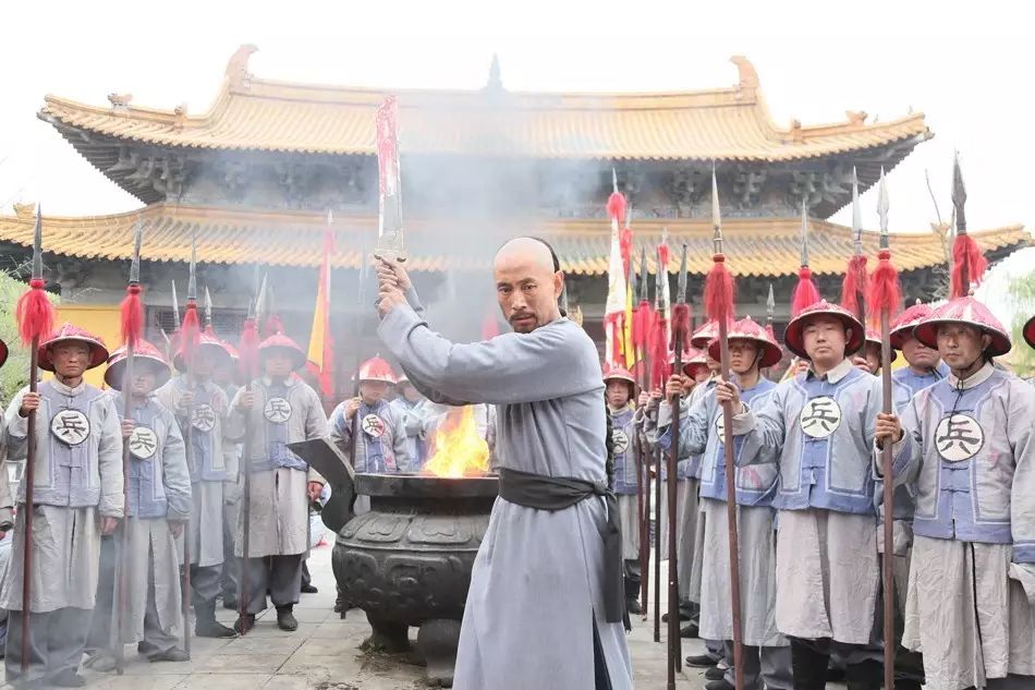 Yu Chenglong will become an upright official, not just because of ...