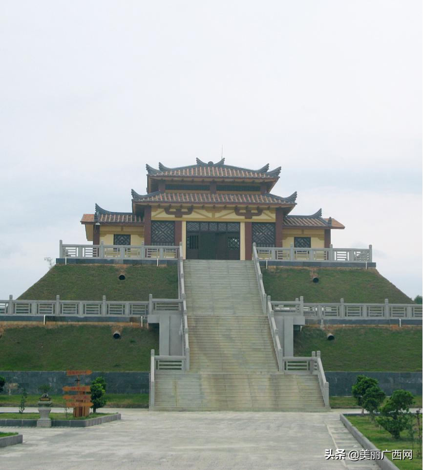 Hepu Han Tomb: The Watcher of the Prosperity of the Silk Road - iNEWS