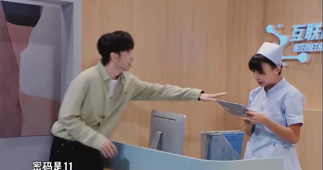 The new program of Ma Dongli's birthday is crazy satirizing the current ...