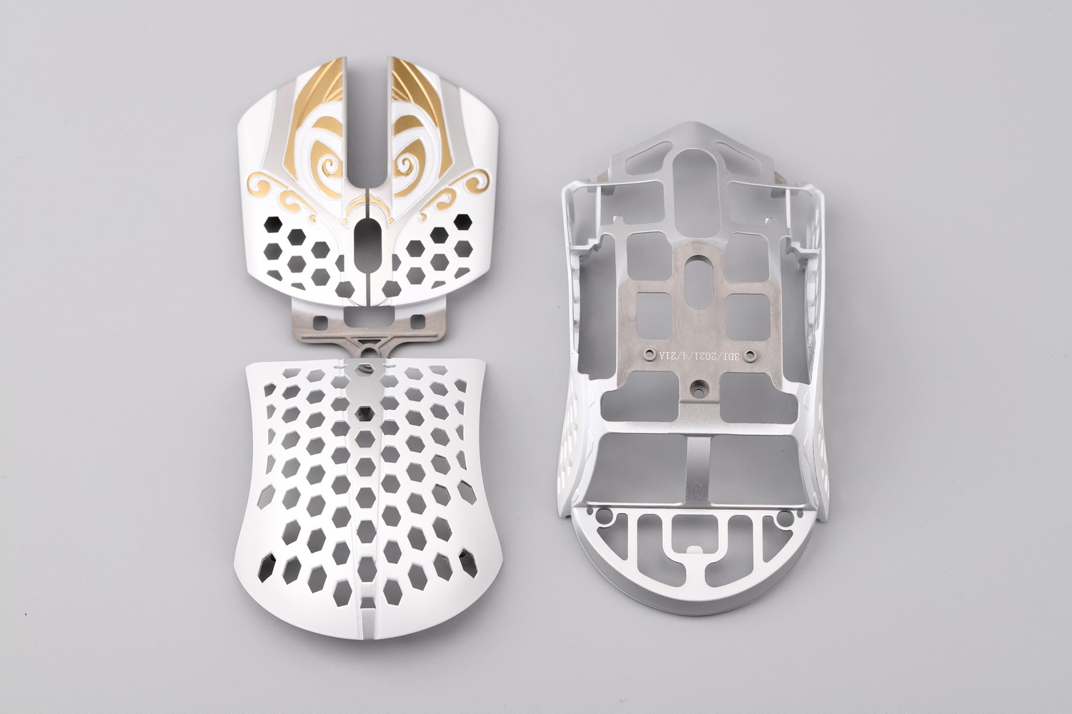 探求終極鼠標的含金量，Finalmouse Starlight-12 Zeus拆解 - 資訊咖