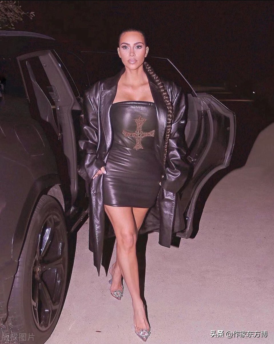 Kim Kardashian, exposed private photos, top model body, noble ...