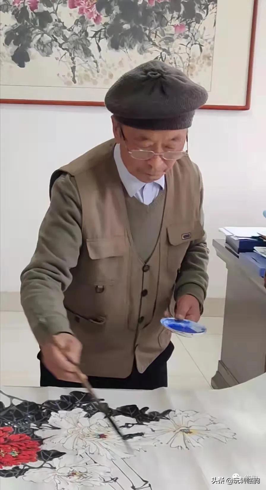 Li Lixin, the initiator of the Linqu Red Silk Inkstone - iNEWS