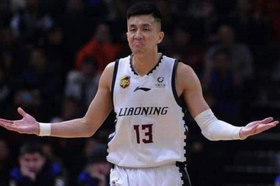 Guo Ailun dissatisfied with the penalty and posted a positive post ...