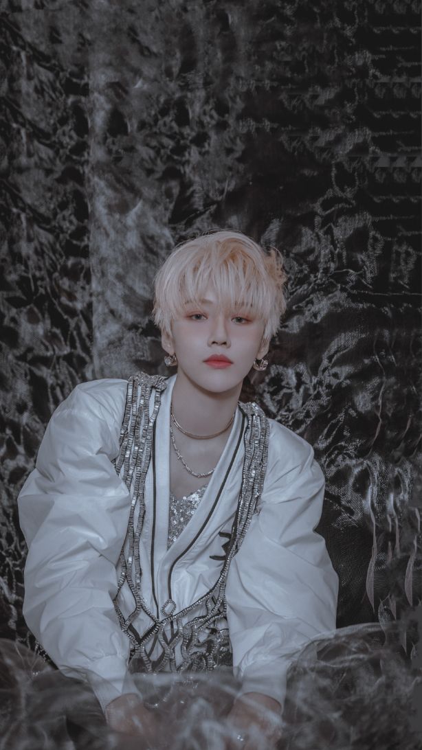 Luo Yunxi Zhu Yilong Li Xian Liu Yuxin Wallpaper - iMedia