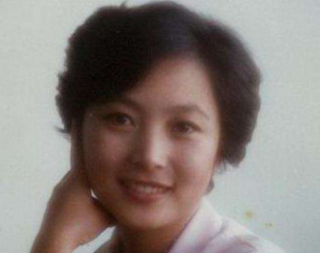The former "CCTV host" Du Xian, married the movie emperor for many ...