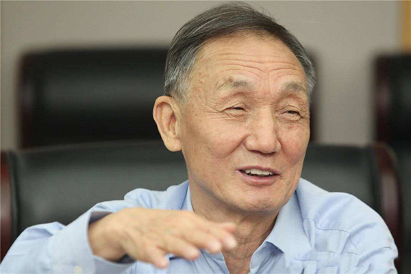 Hou Weigui, 43 years old, started his own business from scratch ...