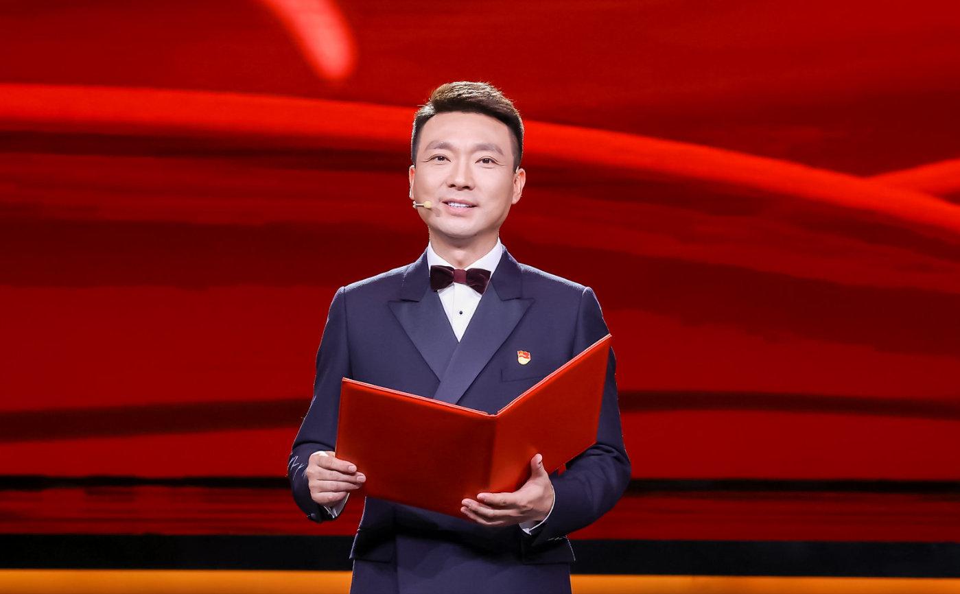 CCTV brother "Kang Hui" and his enviable 23-year marriage of Dink - iNEWS