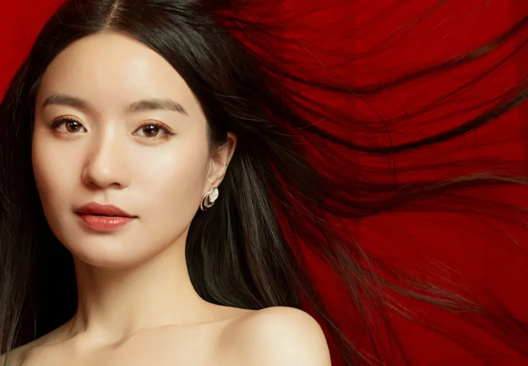 Yan Xiu: A woman from poetry and candlelight - iNEWS