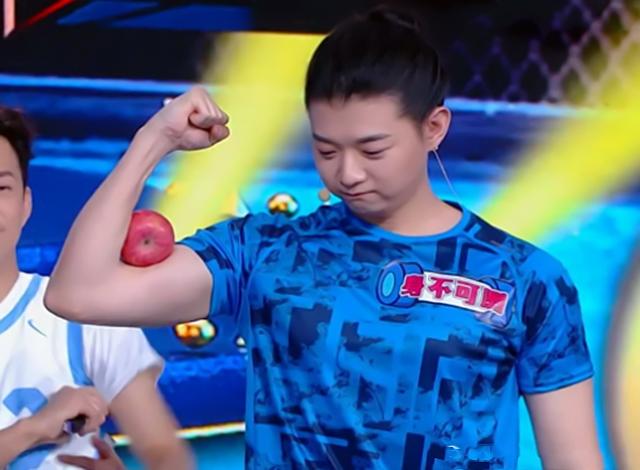 Huo Zun: By pretending to be a "beautiful national style boy", not only ...