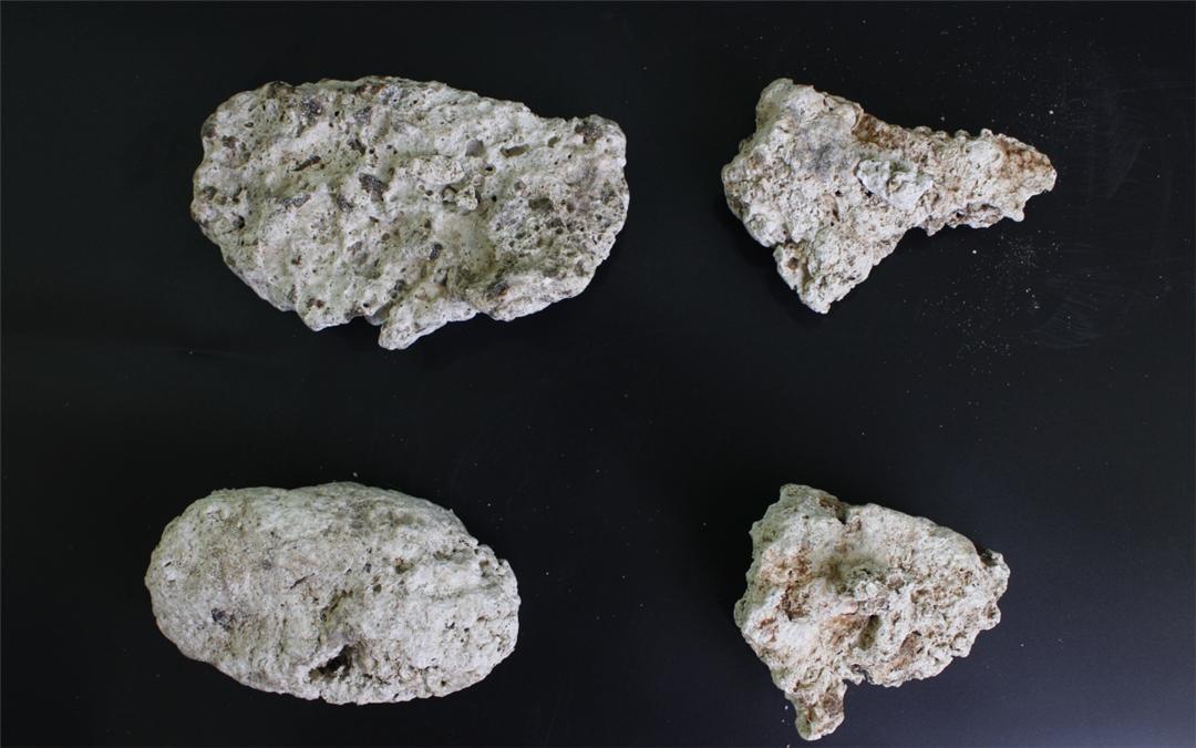 Whale's dung stone ambergris, why is it that the fragrance is more ...