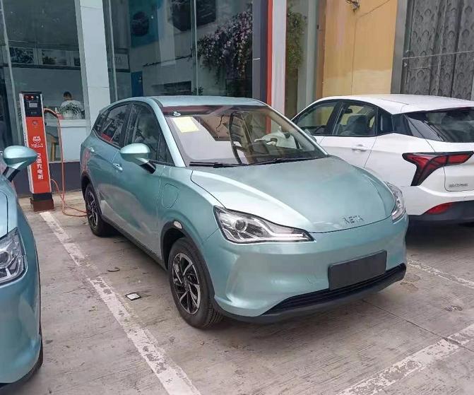 From 59,900!A handsome SUV, experience the Nezha V in the store, with a ...