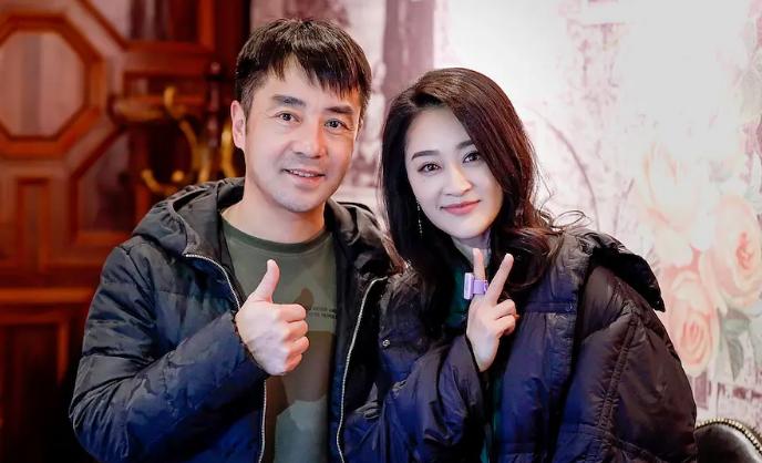 Heartbeat Source Project: Zhou Xiaoshan and Qiu Jianing hold hands to formally establish a love ...