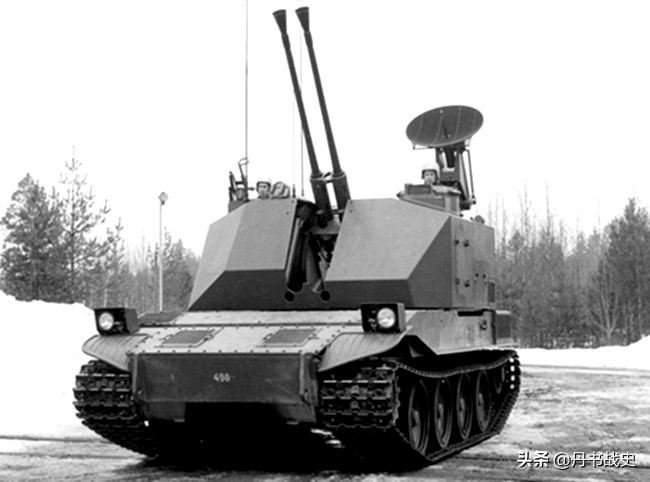 Bofors VEAK-4062 self-propelled anti-aircraft gun, equipment that was ...