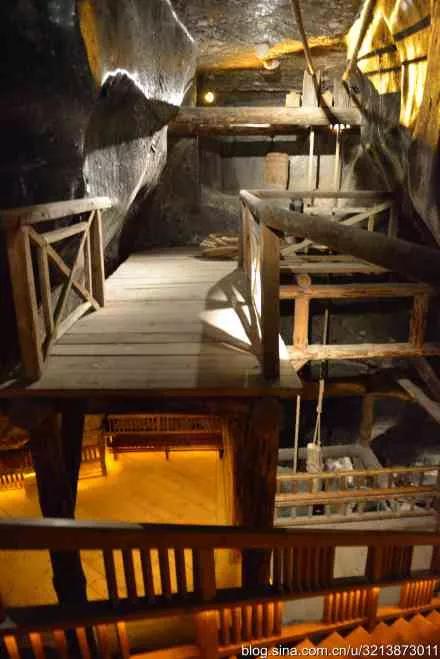 The world's largest underground salt mine city with a passage length of ...