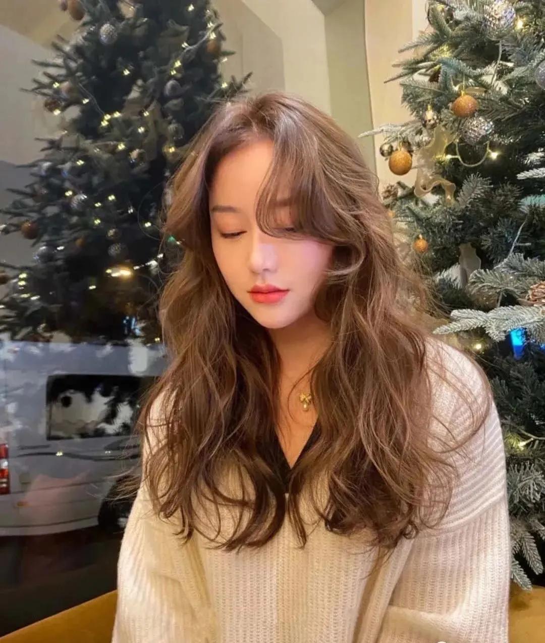 Romantic French perm popular in winter - iNEWS