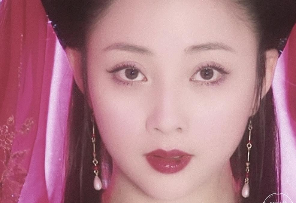 6 actresses with very beautiful moles, not only do not affect their ...