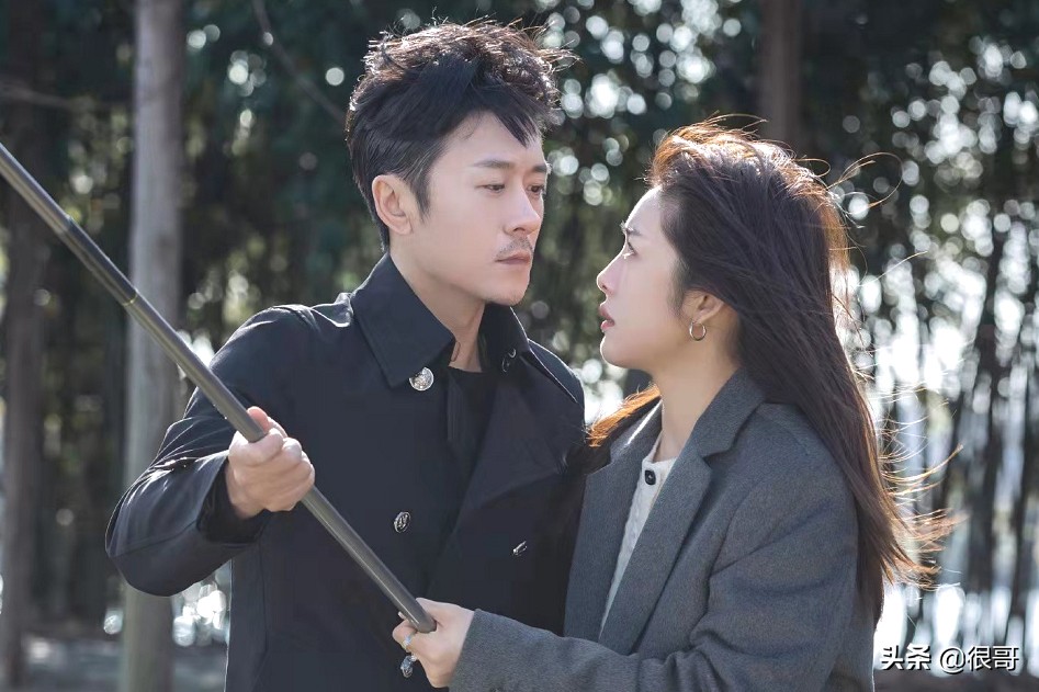 The supporting role in "A Good Life" is too strong, and even the actor ...