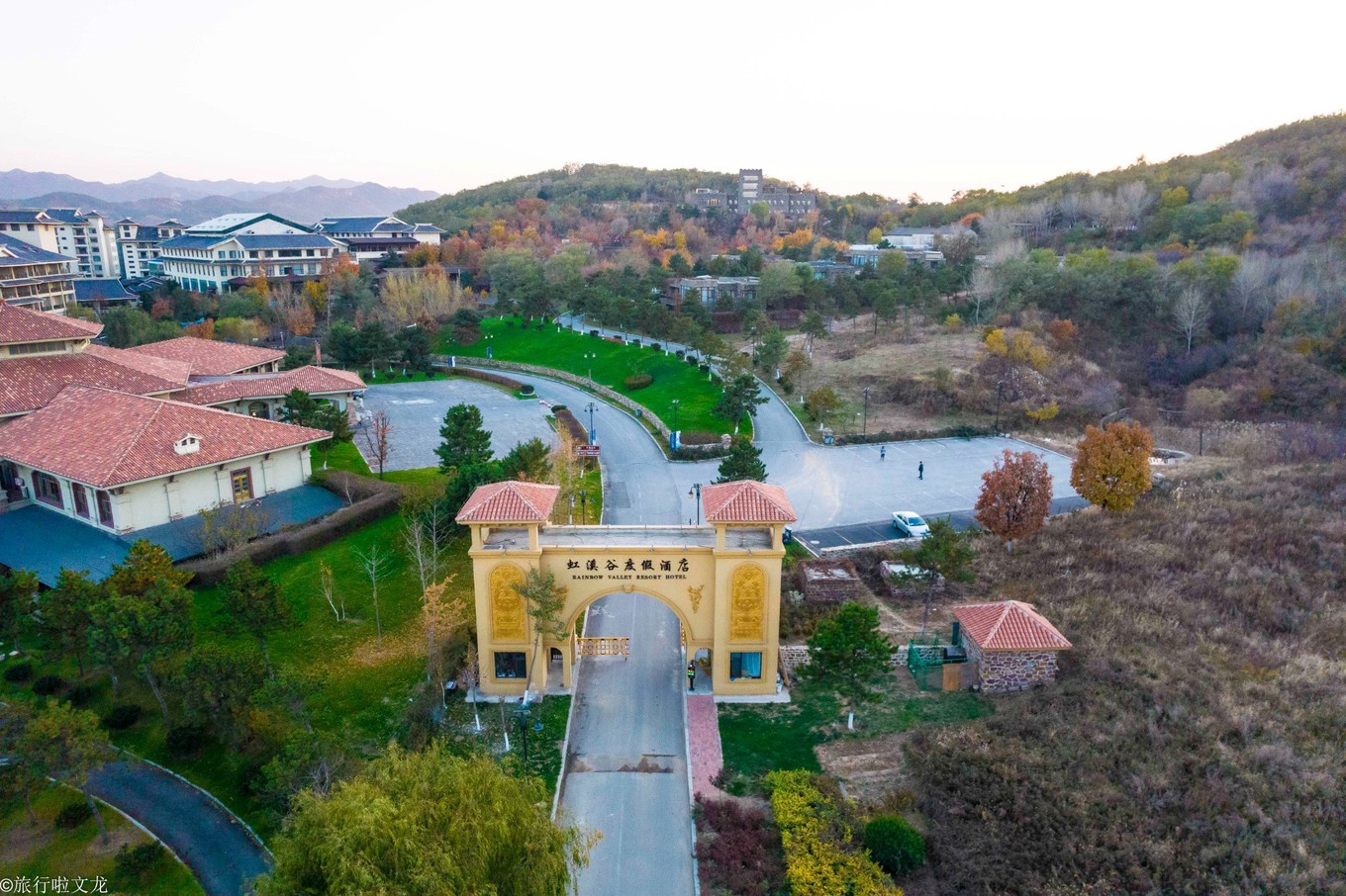 Yingkou tourism is two different things: seafood and hot springs ...
